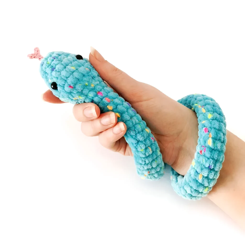 Easy Crochet Snake Pattern for Beginners - CROSHET CRAFTED